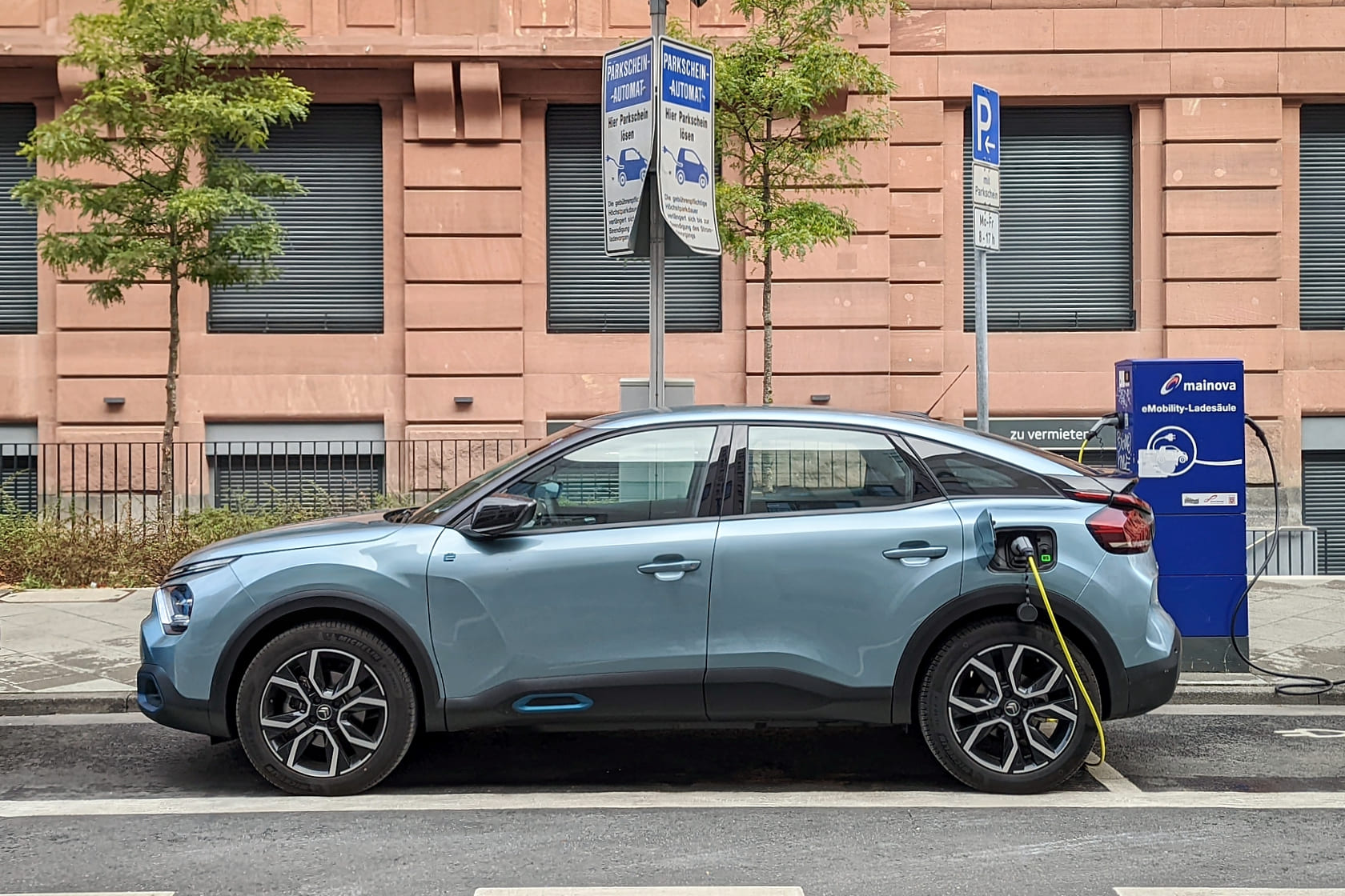 Citroën ë-C4 Electric | Bewertungen und Testberichte