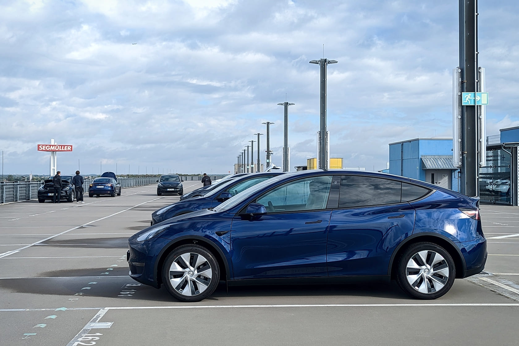 Tesla Model Y | Impressionen und Nutzerfotos